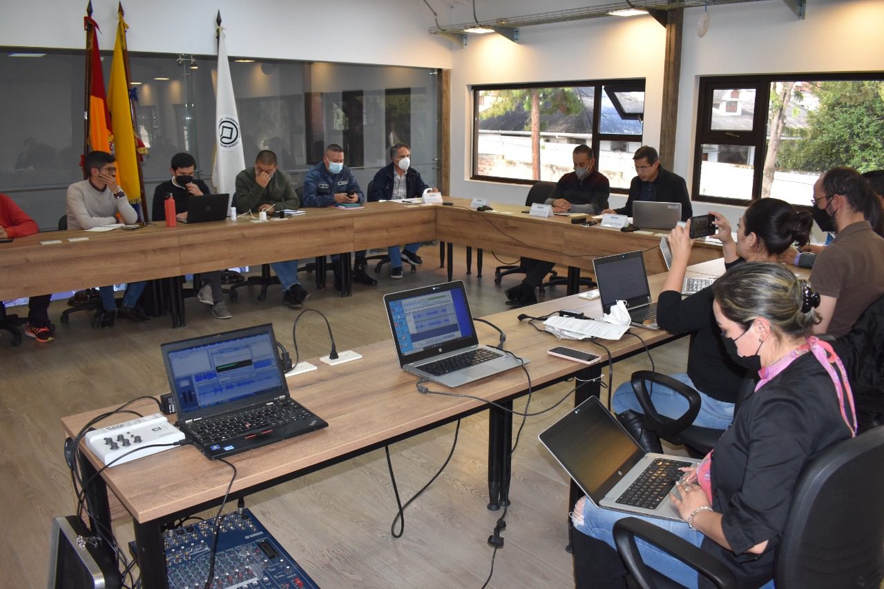 EMOV en camino para el control de vías estatales – EMOV EP